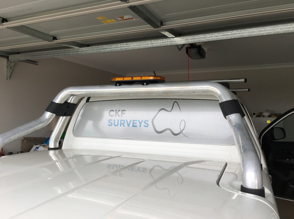 HiLux 2015 Britax LED Warning Light Microbar Alloy Sports Bar ...