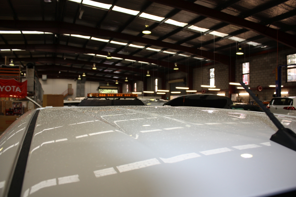 HiLux 2016 Britax LED Warning Light Microbar 50mm raised | Creative ...