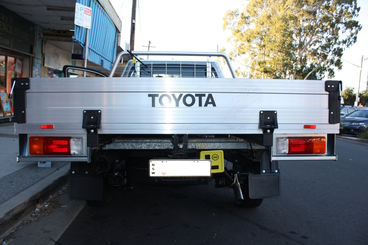 HiLux 2016 Reverse Camera on Alloy Tray | Creative Installations