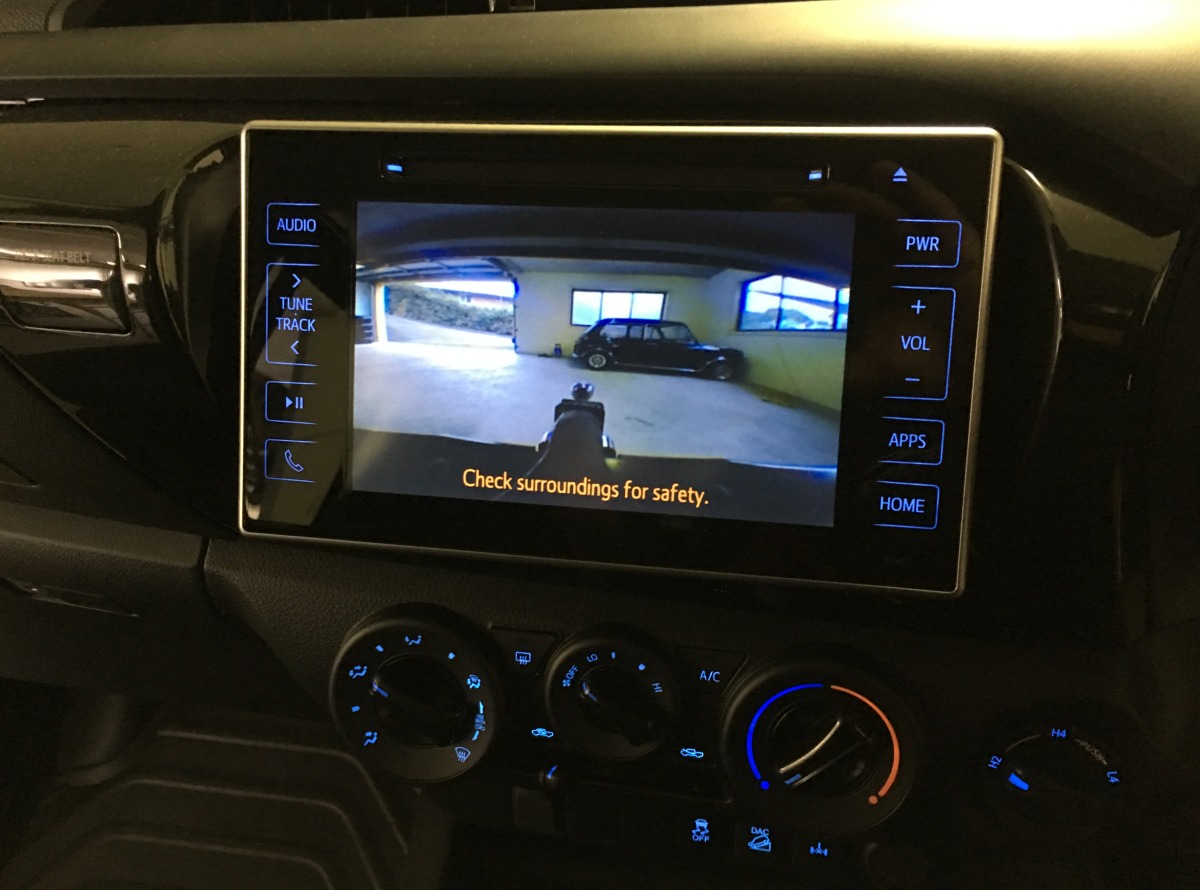 HiLux 2018 Integrated Reverse Camera | Creative Installations