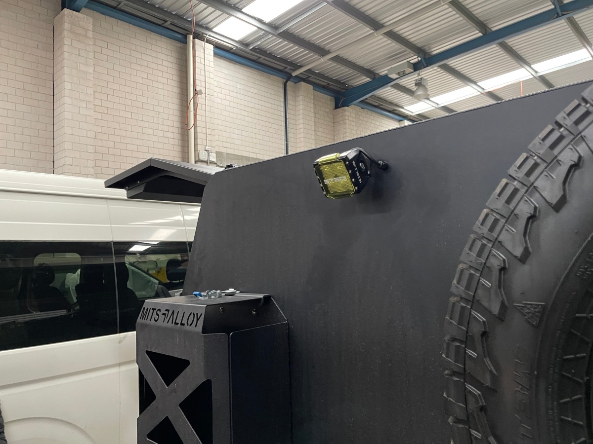 HiLux 2022 STEDI C-4 Cube Light | Creative Installations