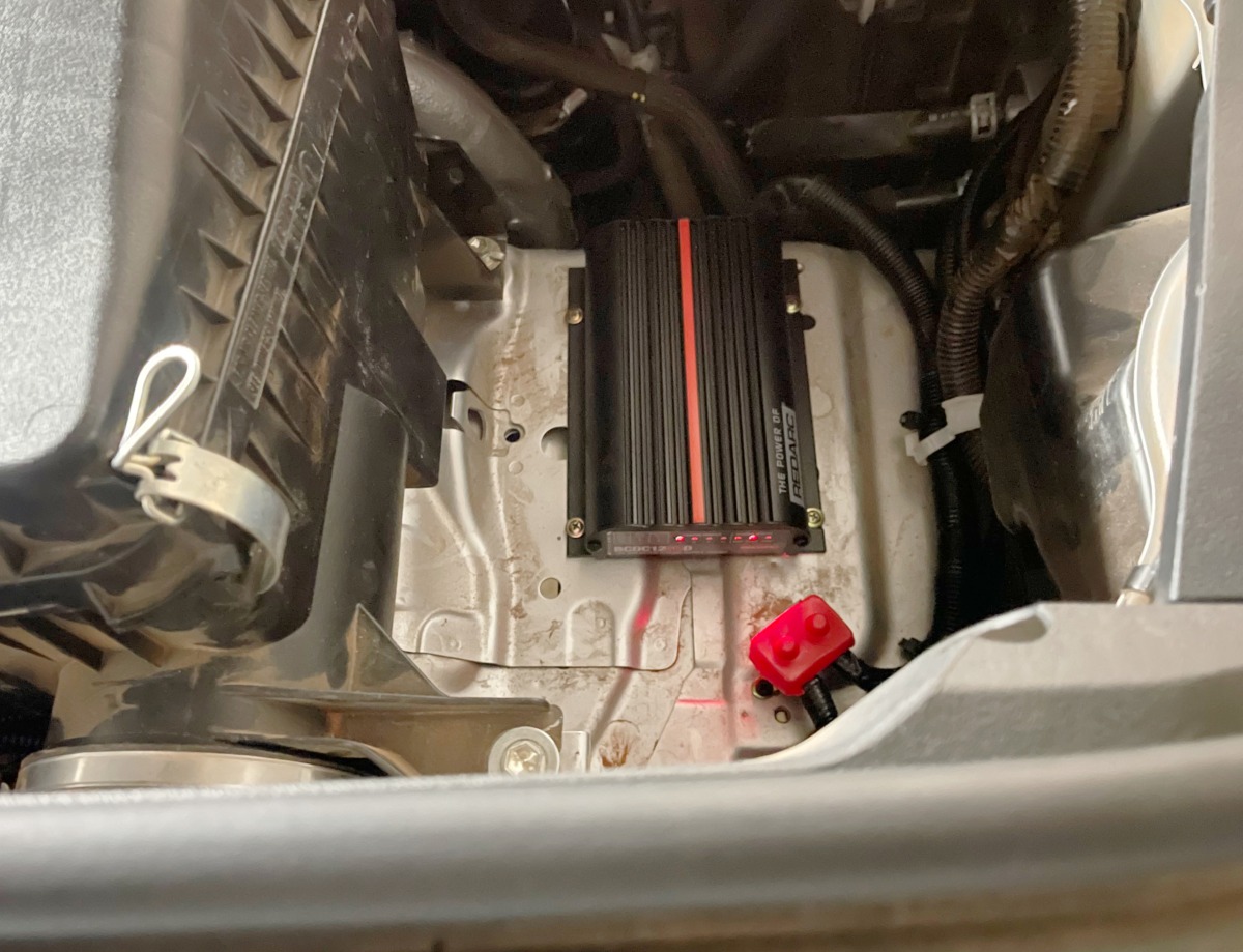 LandCruiser 2019 REDARC BCDC1250D Battery Charger | Creative Installations