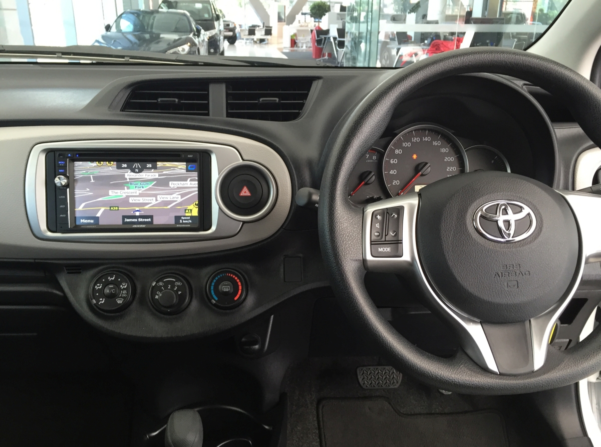 Yaris 2012 Axis 1408NAV Sat Nav | Creative Installations