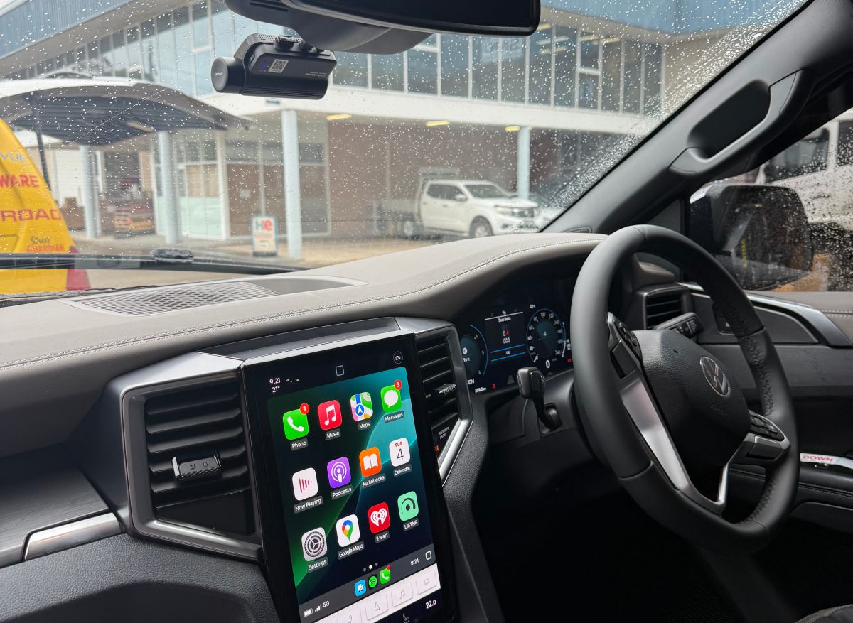 Amarok 2025 IROAD FX2-Pro-1 Dash Cam | Creative Installations