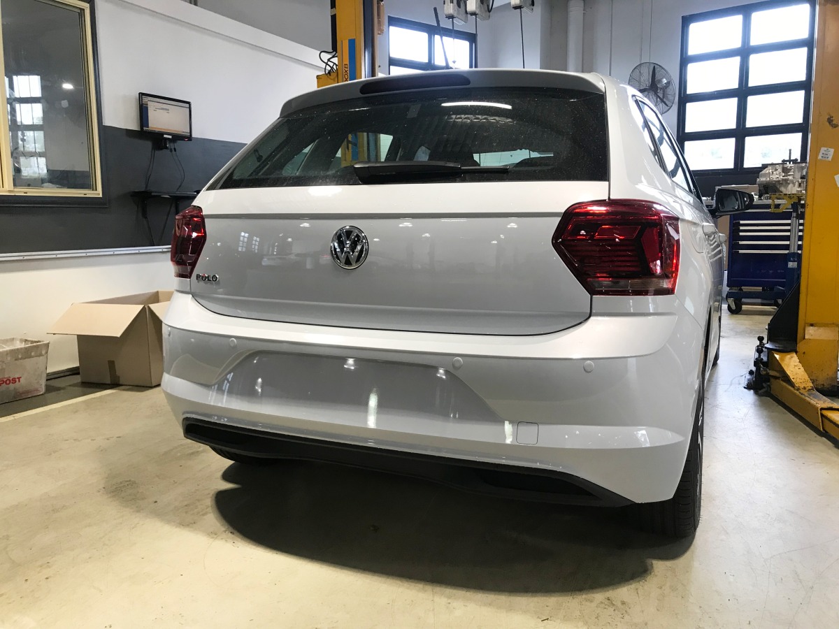 Polo 2018 Reverse Parking Sensors - Beeping | Creative Installations