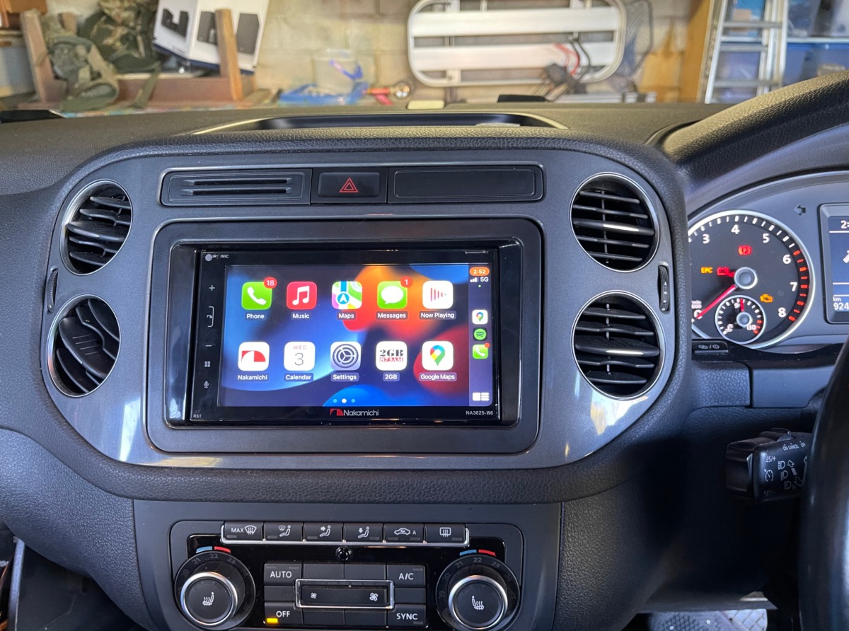 Tiguan 2014 Nakamichi NA3625-W6 Head Unit | Creative Installations