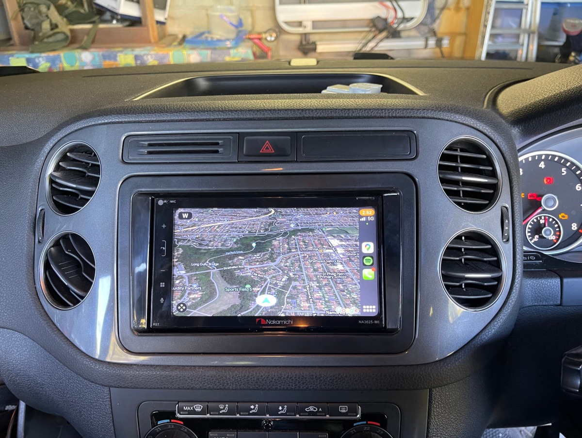 Tiguan 2014 Nakamichi NA3625-W6 Head Unit | Creative Installations