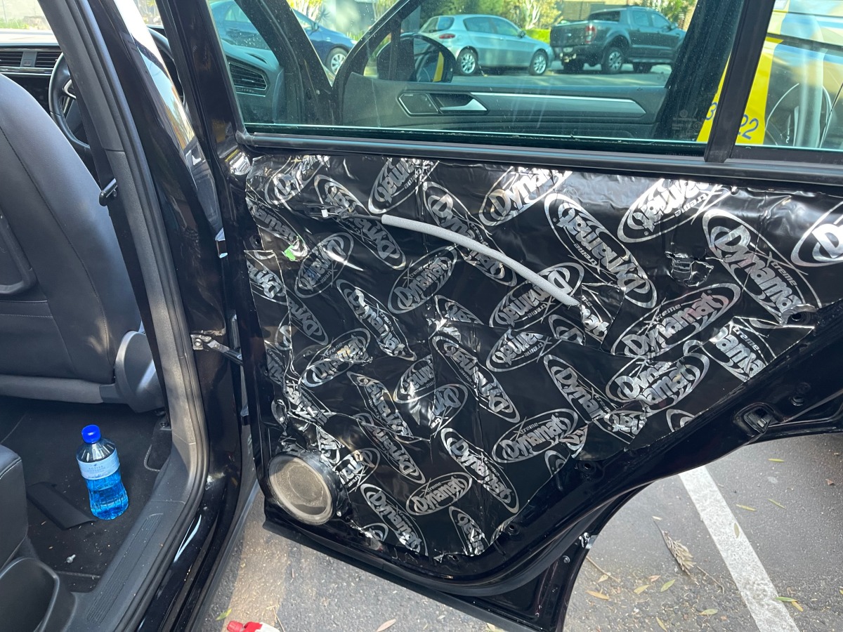 Tiguan 2019 Dynamat Sound Deadening | Creative Installations