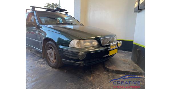 Volvo S70 Portfolio | Creative Installations