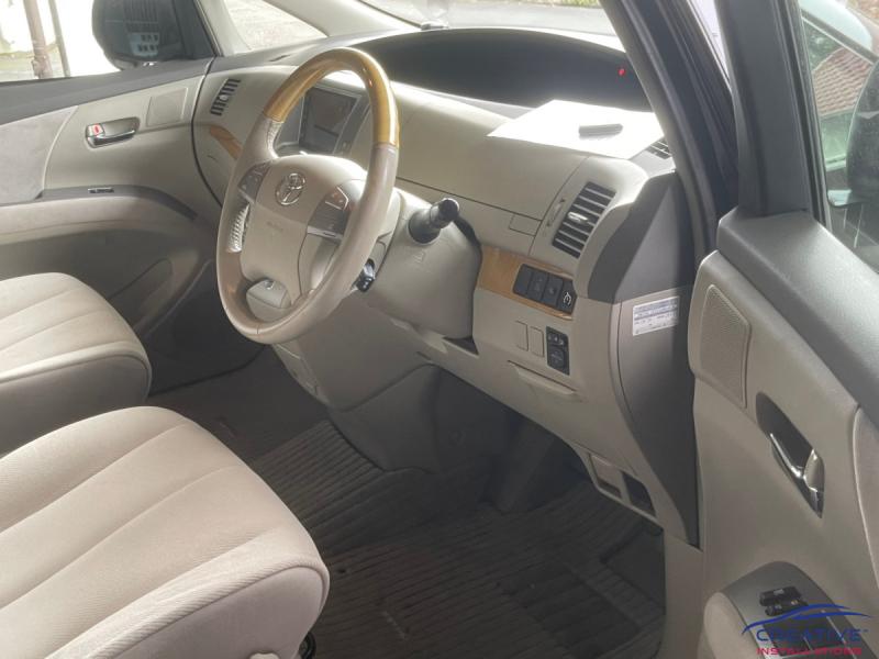 Toyota Estima Portfolio | Creative Installations